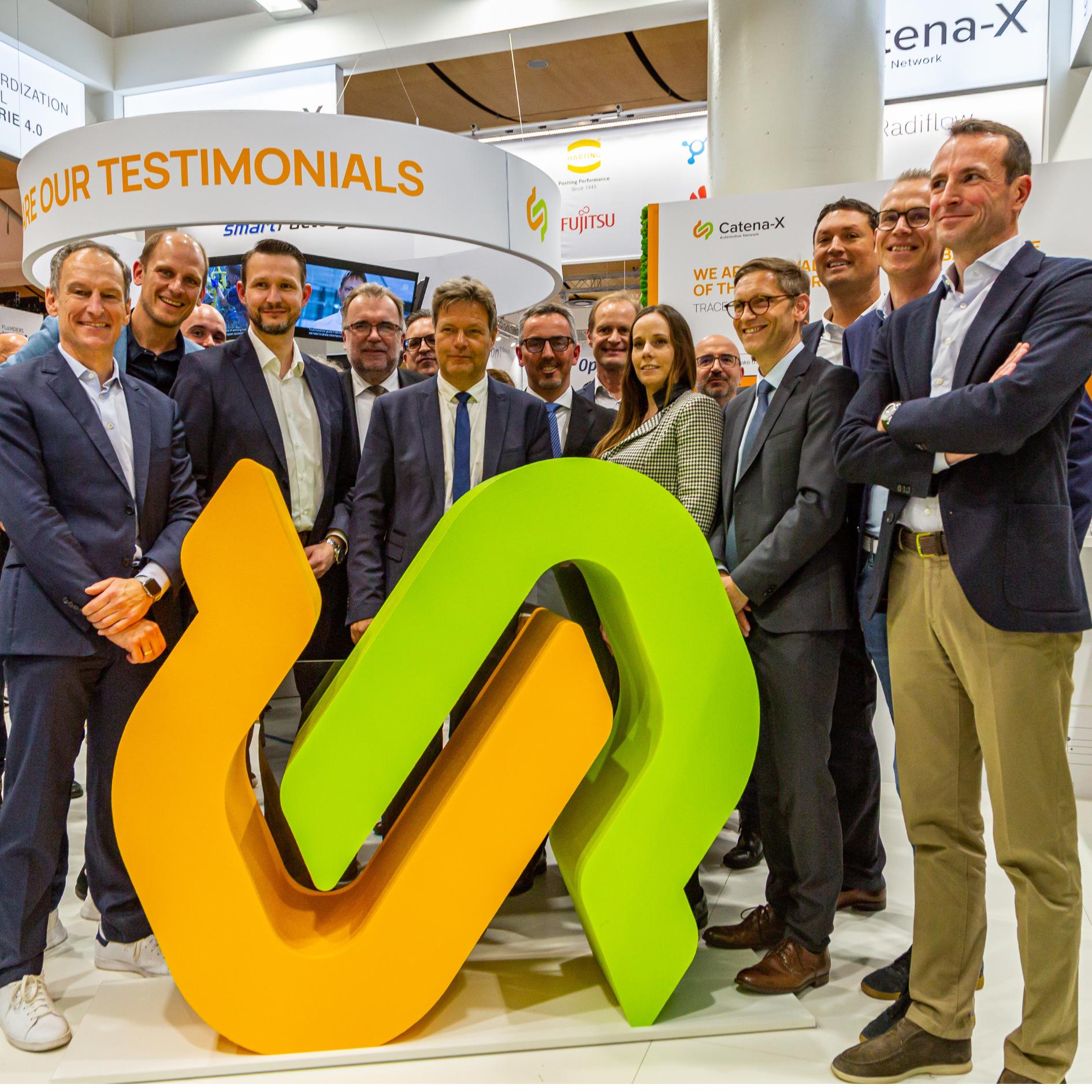 Dataspaces in the United States: Catena-X, Gaia-X, and IDSA – June 5th ...